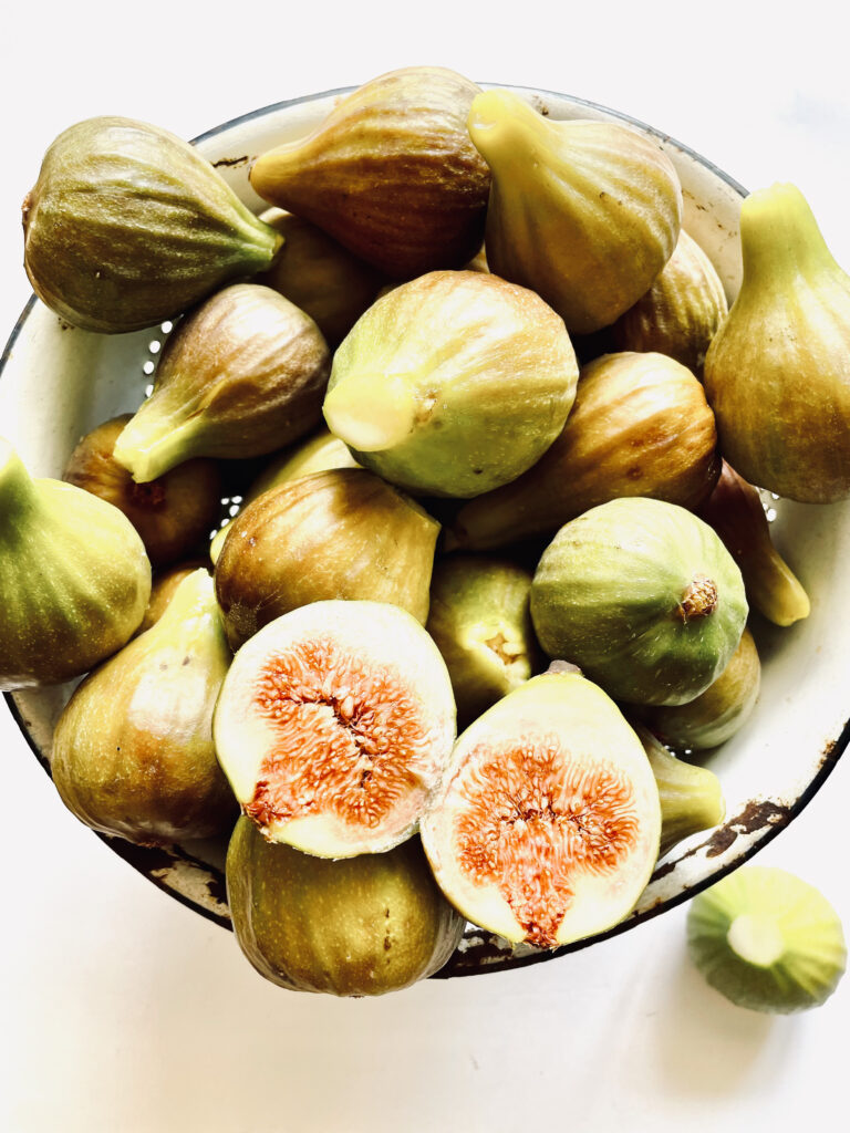 Frischer & fruchtiger DIY Feigenessig - Badepraline on Tour